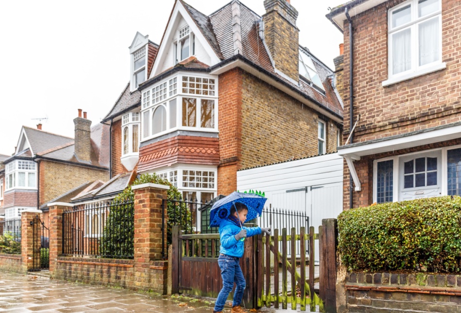 3 insightful property market predictions for 2025 - Stratton Wealth ...